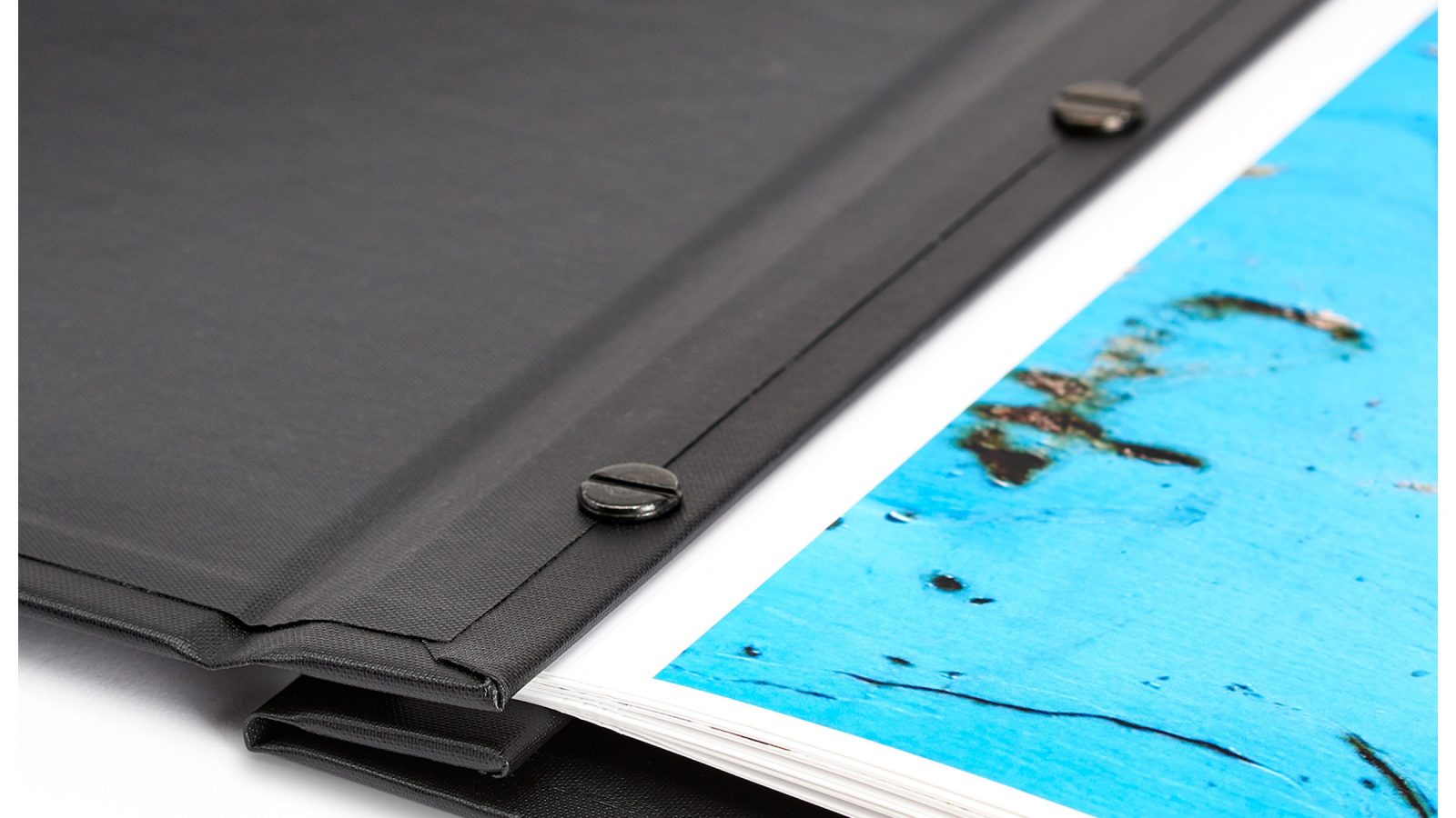 Pina Zangaro 11"x17" Landscape Screwpost Binder in Black (Sheets Sold ...